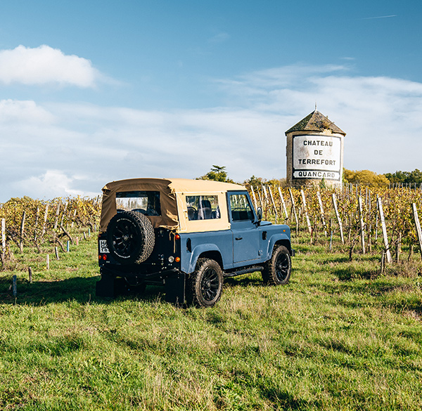 Hangar166 | Defender 90 Tamar Blue